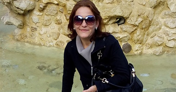 Să fim alături de Violeta pe ultimul său drum! O viață sfârșită, un ...