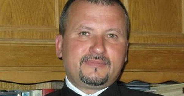 Preot român din Italia: Viața religioasă modernă în anul sărbătoririi ...