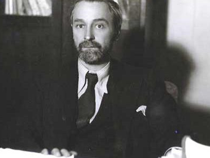 Poezia zilei: „Trec vremile” – Vasile Voiculescu | Rotalianul - Revista ...