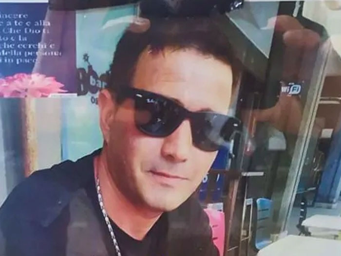 Viața lui Constantin răpusă în Italia de un infarct. S-a prăbușit la ...