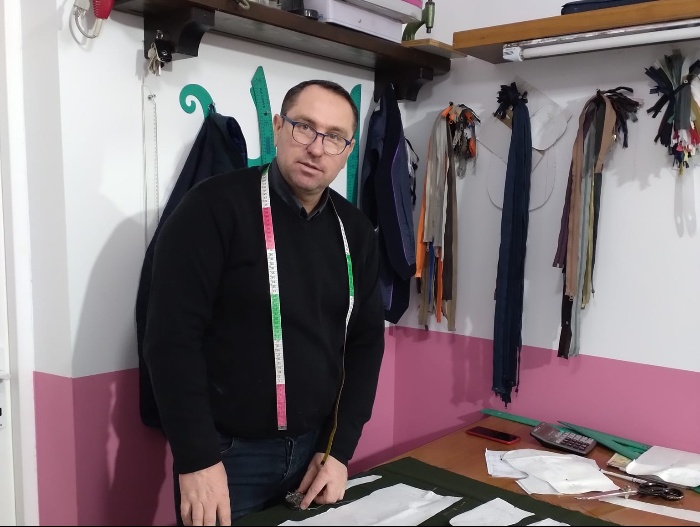 După 10 ani în Italia, un român s-a întors și a deschis propria afacere ...