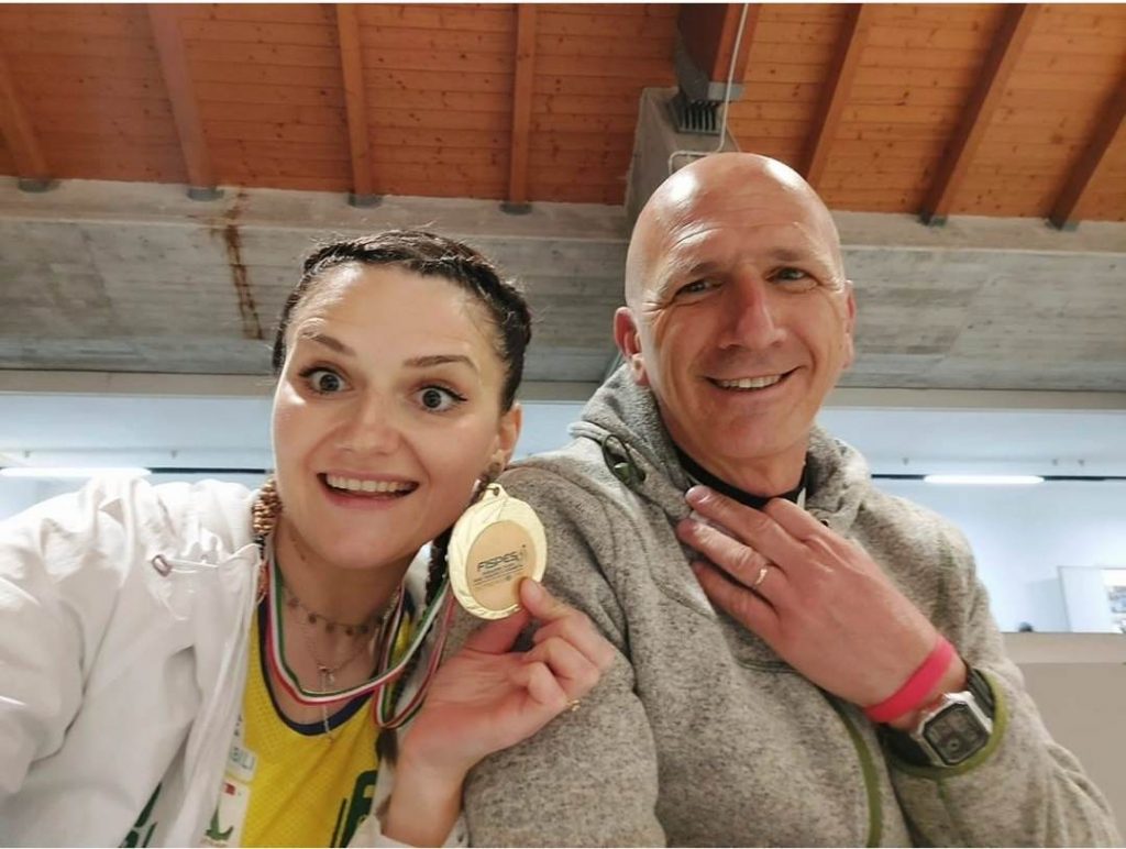 Alina Simion, atletă de origine română, medalie de aur în Italia și ...