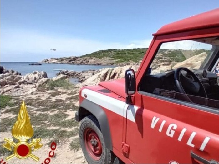 Bărbat mort în Italia în timpul vacanței la mare. Lovit de un bolovan ...